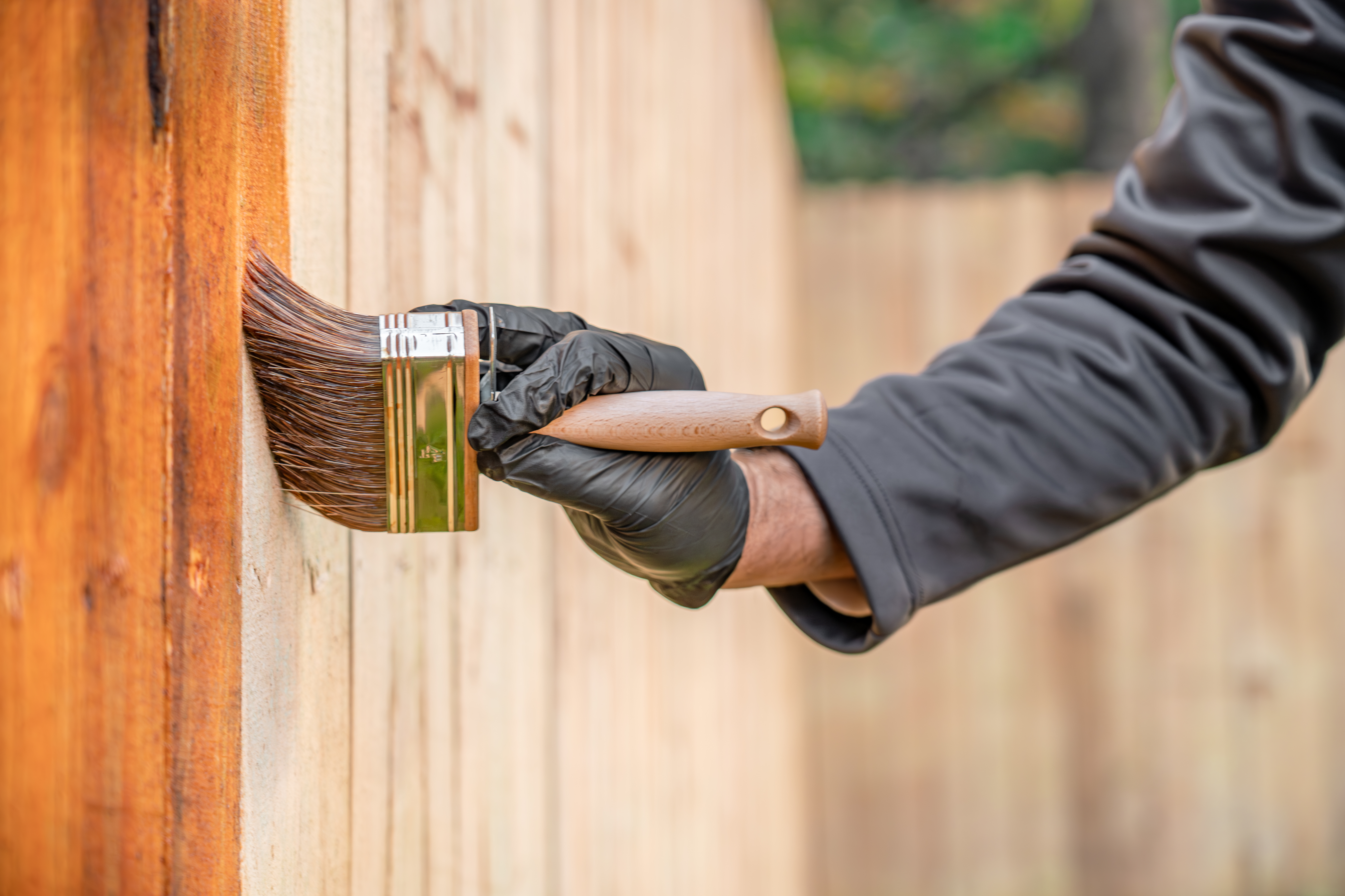 PROLUXE Premium Solid Stain Wood Finish